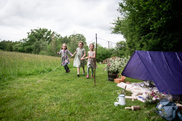 Picnic in a Den - What A Treat! – The Den Kit Co.