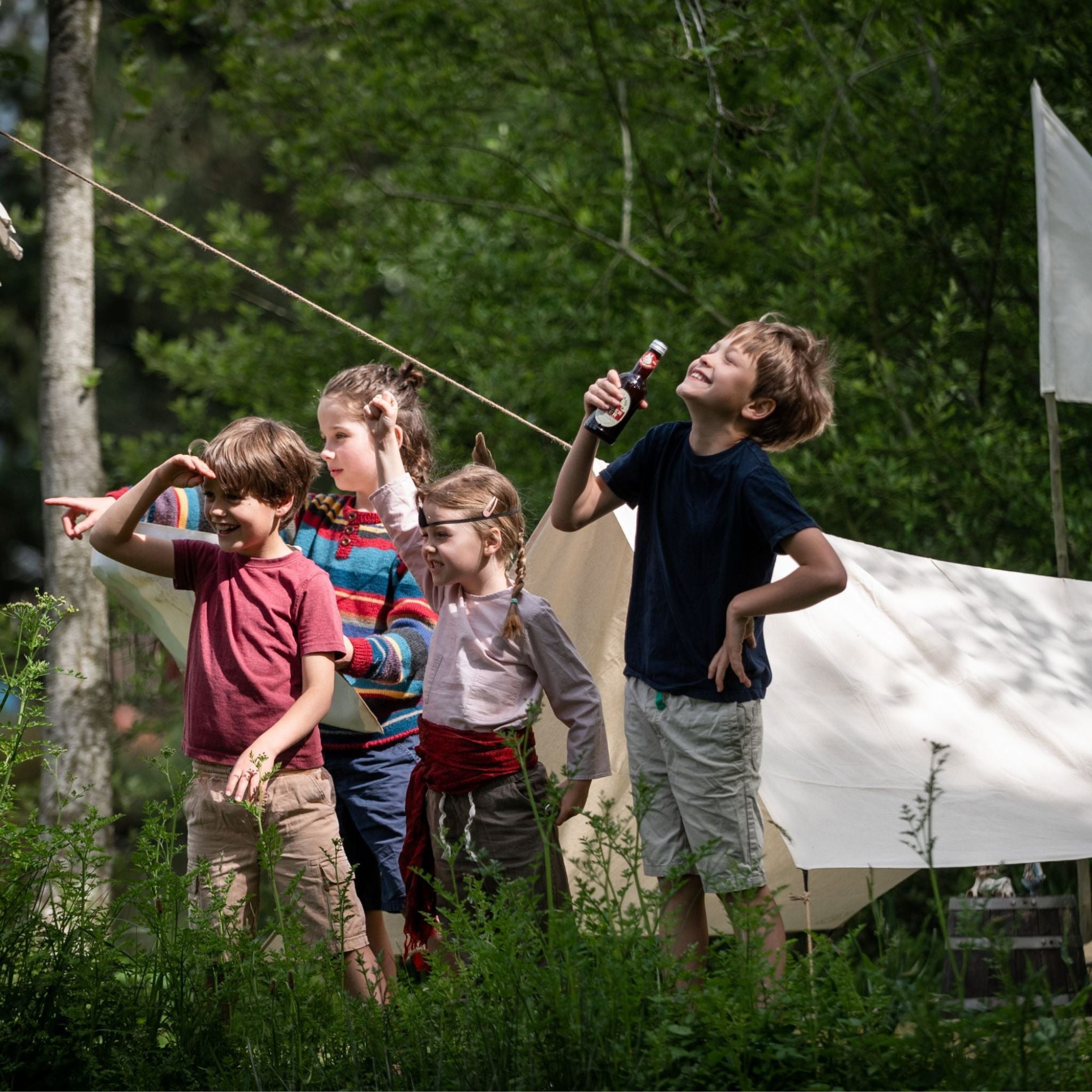 The Pirate Den Kit - The Den Kit Co.